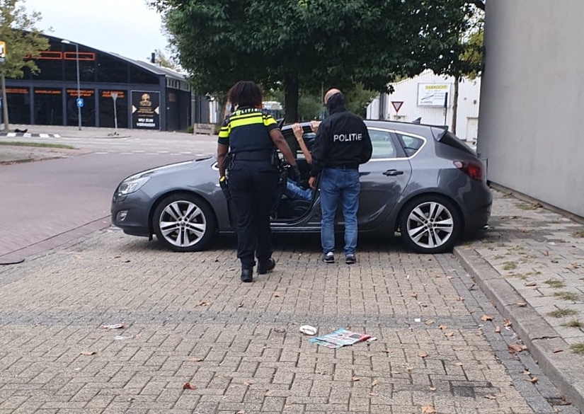 Actie tegen overlast door drugshandel en zwerfafval | Schiedam Actie tegen overlast door drugshandel en zwerfafval | Schiedam